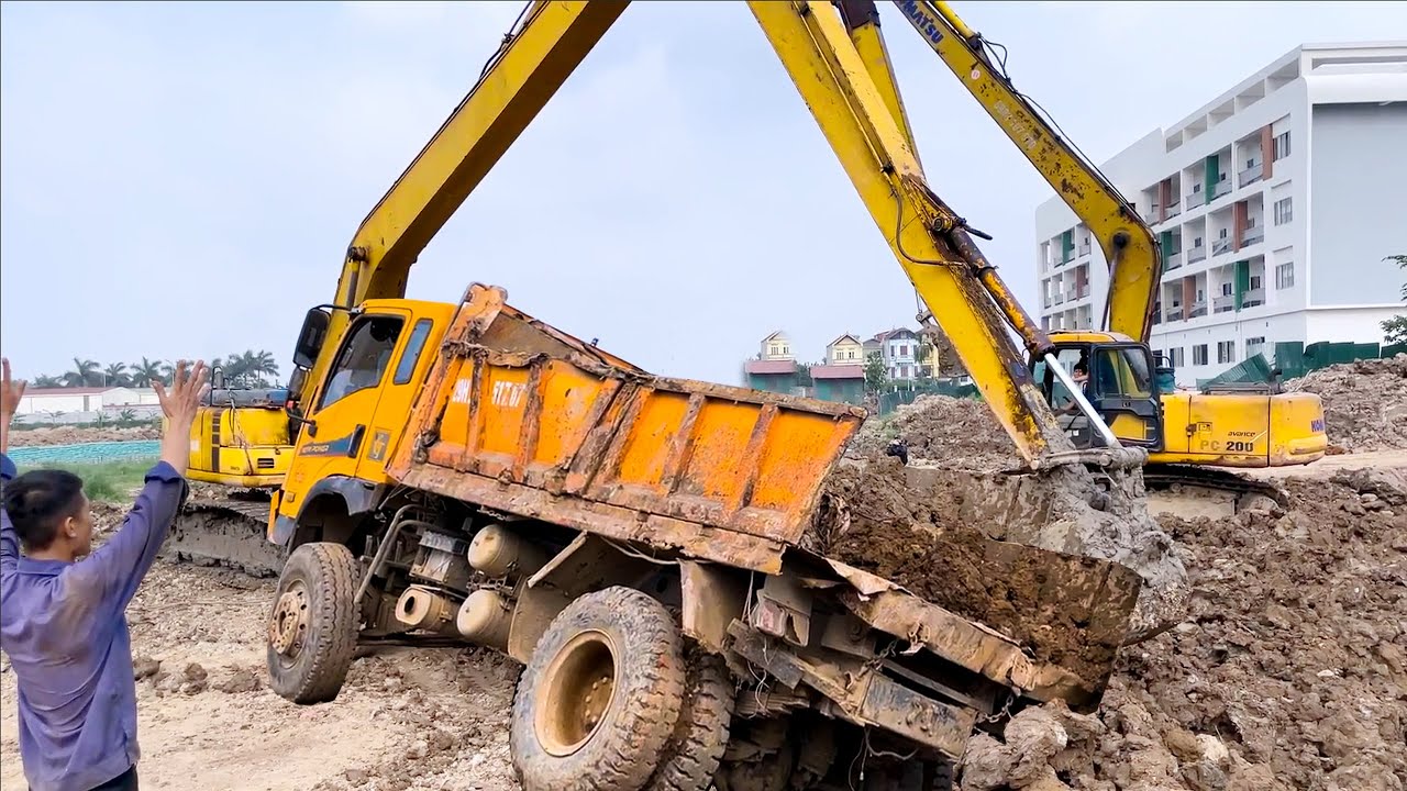 Rescue Car Truck accident twice with Bulldozer and Excavator | Amazing ...