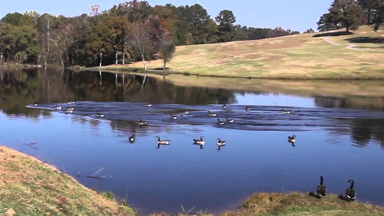 Lakewinds Golf Course - YouTube