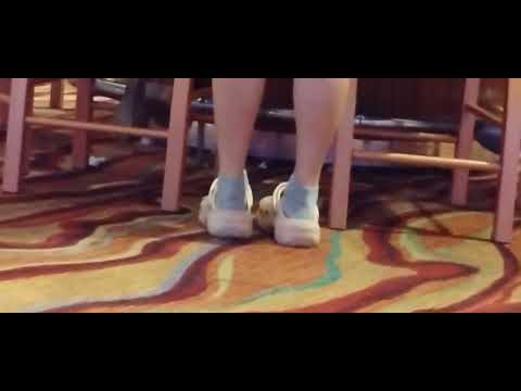 Asian Crocs Shoeplay 6