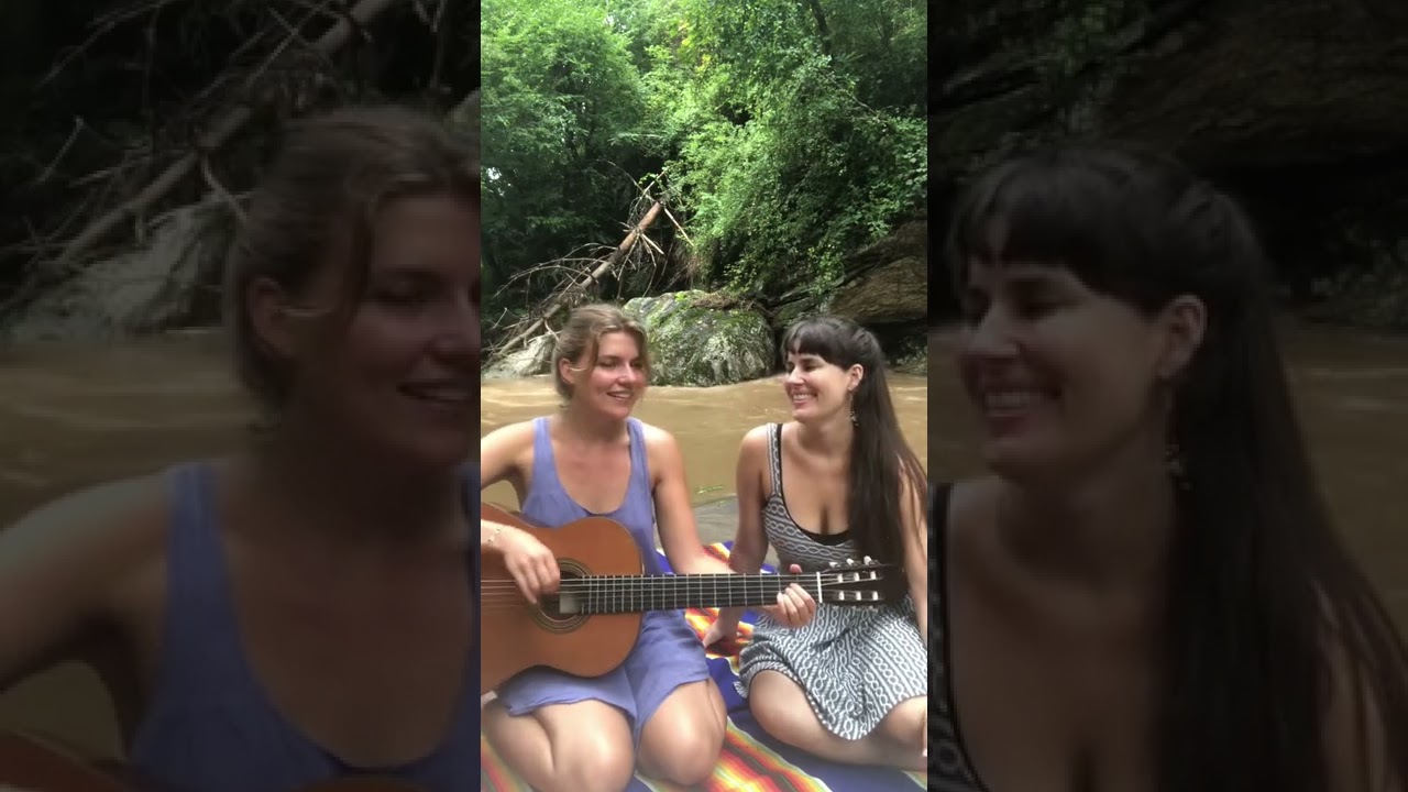 “De Colores” performed by Sophia Rokhlin & Laura Boswell - YouTube