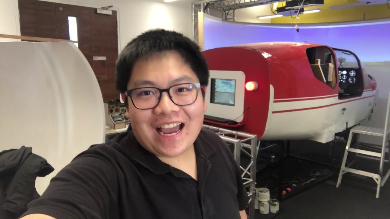 Flying in a proper flight simulator for the first time! (P3D) - YouTube