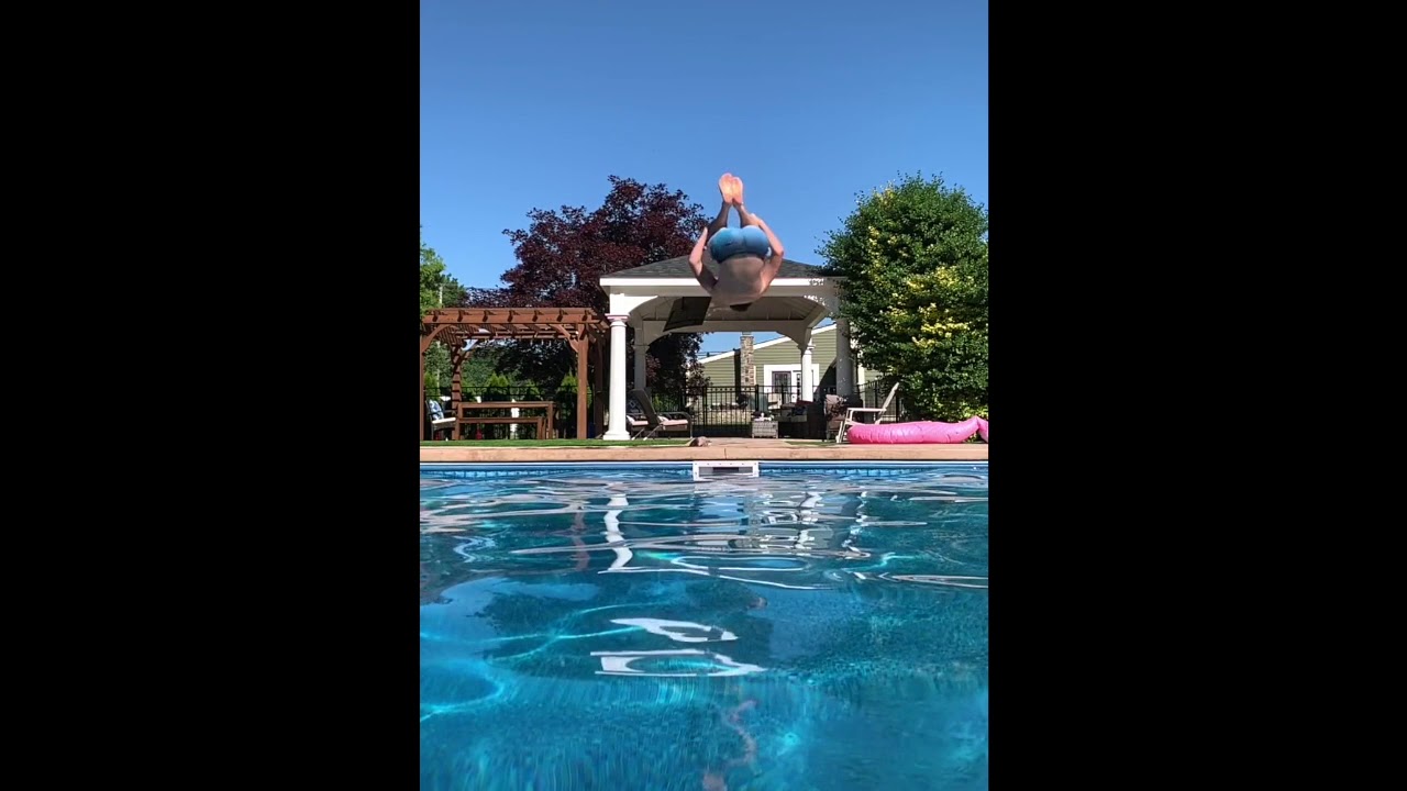 Guy does front flip into pool - YouTube