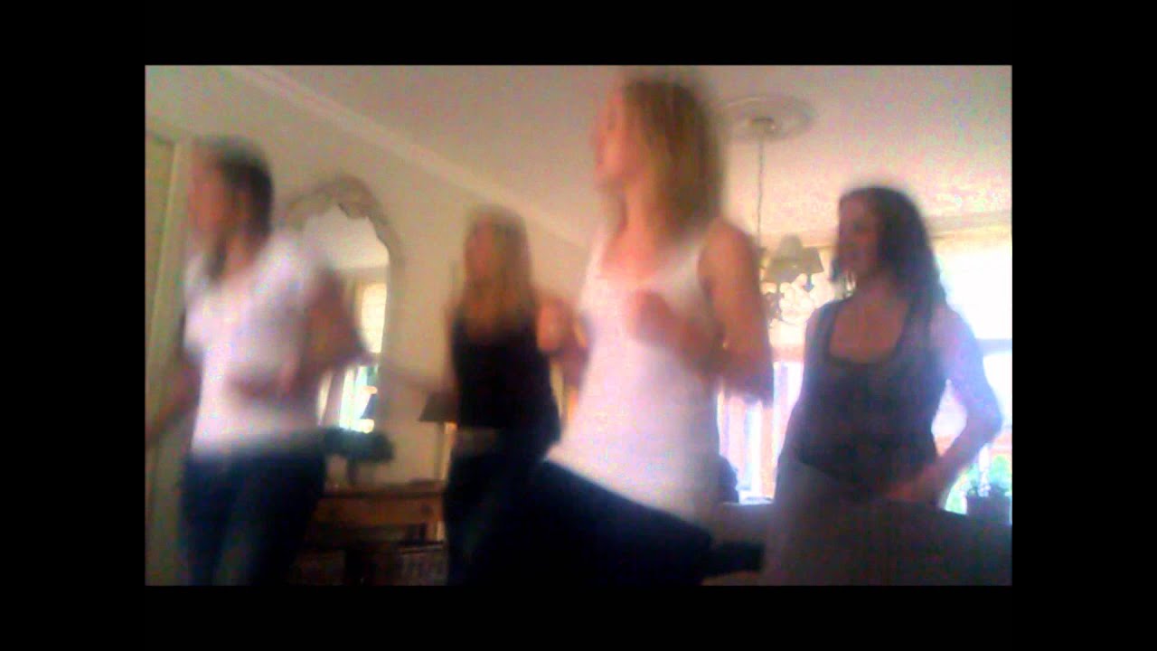 Wauw, ons dansje.. Danielle, Suus, Britte & Roxanne (ll) - YouTube