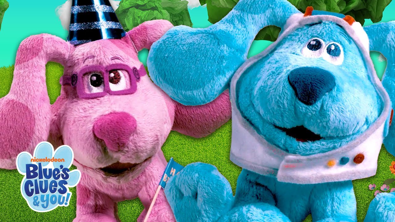 Blue Plays 'Dress Up' Game With Magenta! | Blue's Clues & You! - YouTube
