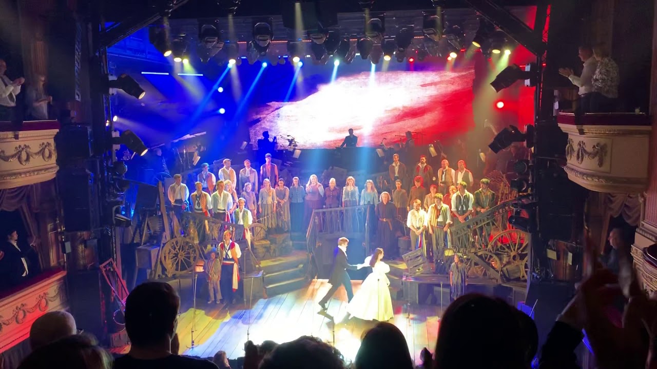 Les Miserables The Staged Concert - Curtain Call - 19 septembre 2019 ...