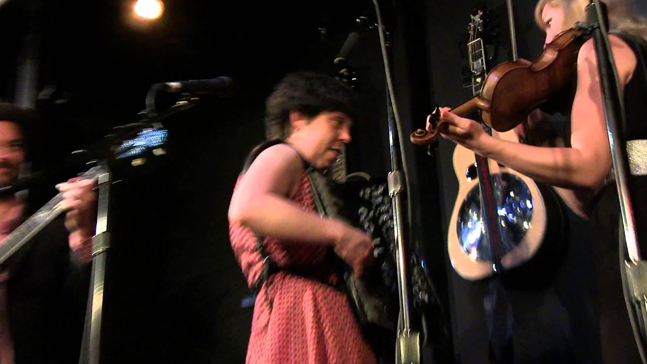 Black Prairie - Dirty River Stomp - Live at McCabe's - YouTube