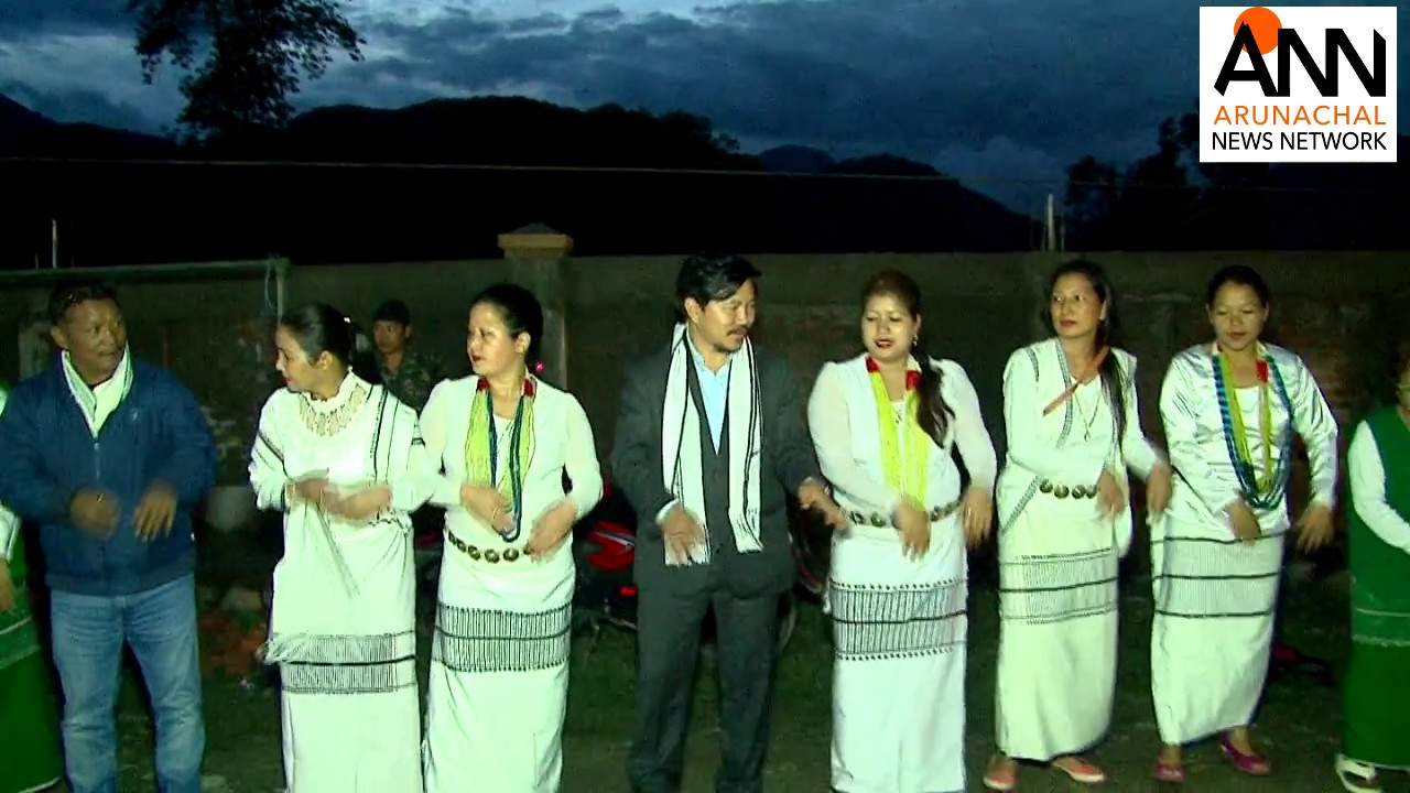 ‘Mopin’ Festival Welcome Song of Galo Tribe at Kamba, West Siang - YouTube
