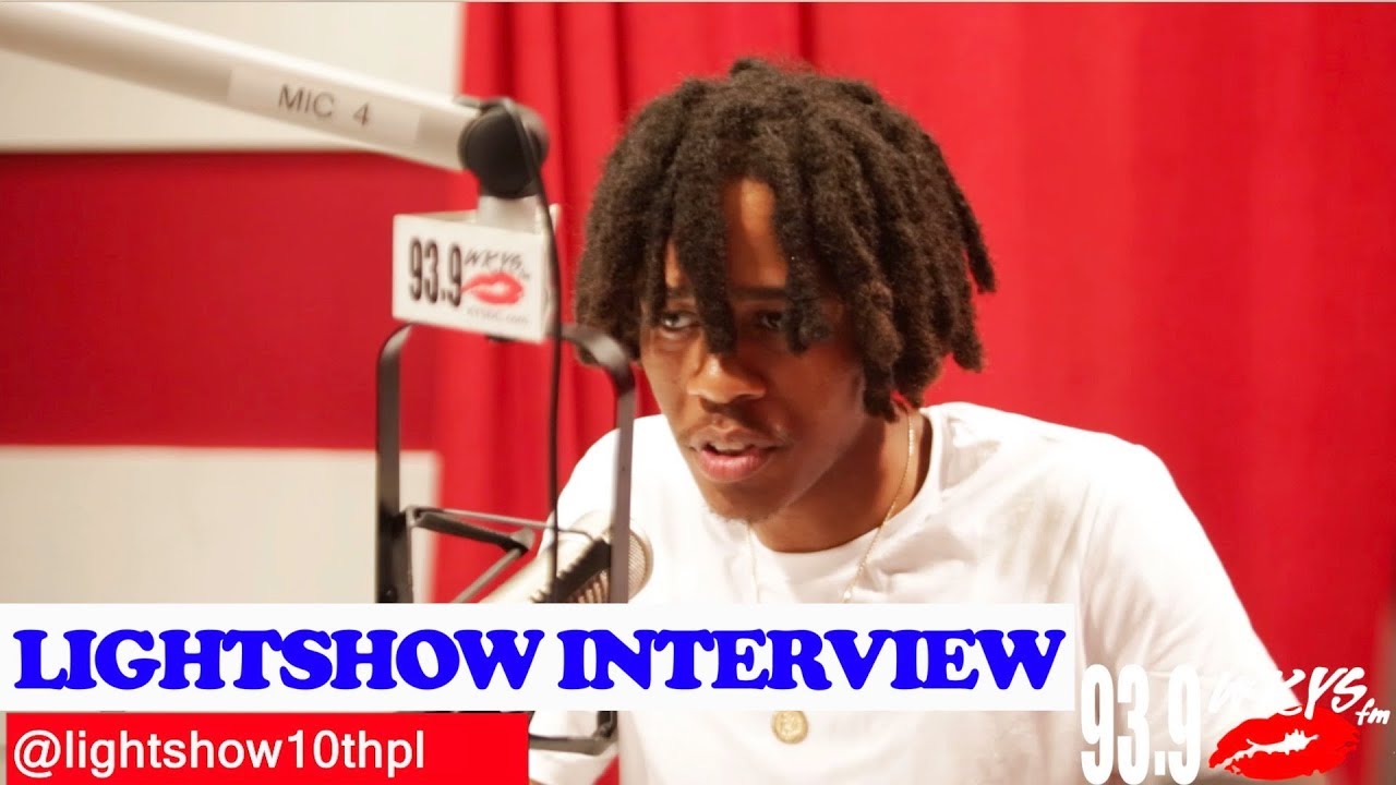 Little Bacon Bear Exclusive With Lightshow - YouTube