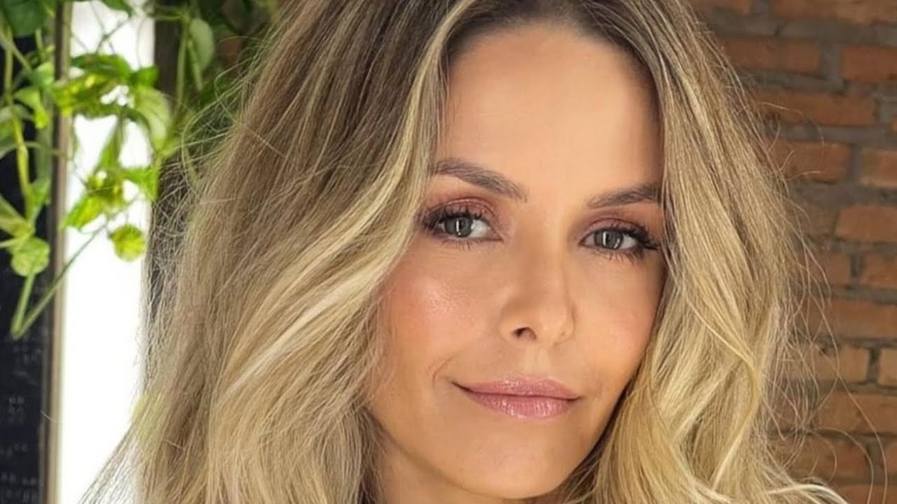 BIANCA RINALDI EXIBE CORPÃO SARADO E RECEBE UMA ENCHURRADA DE ELOGIOS ...
