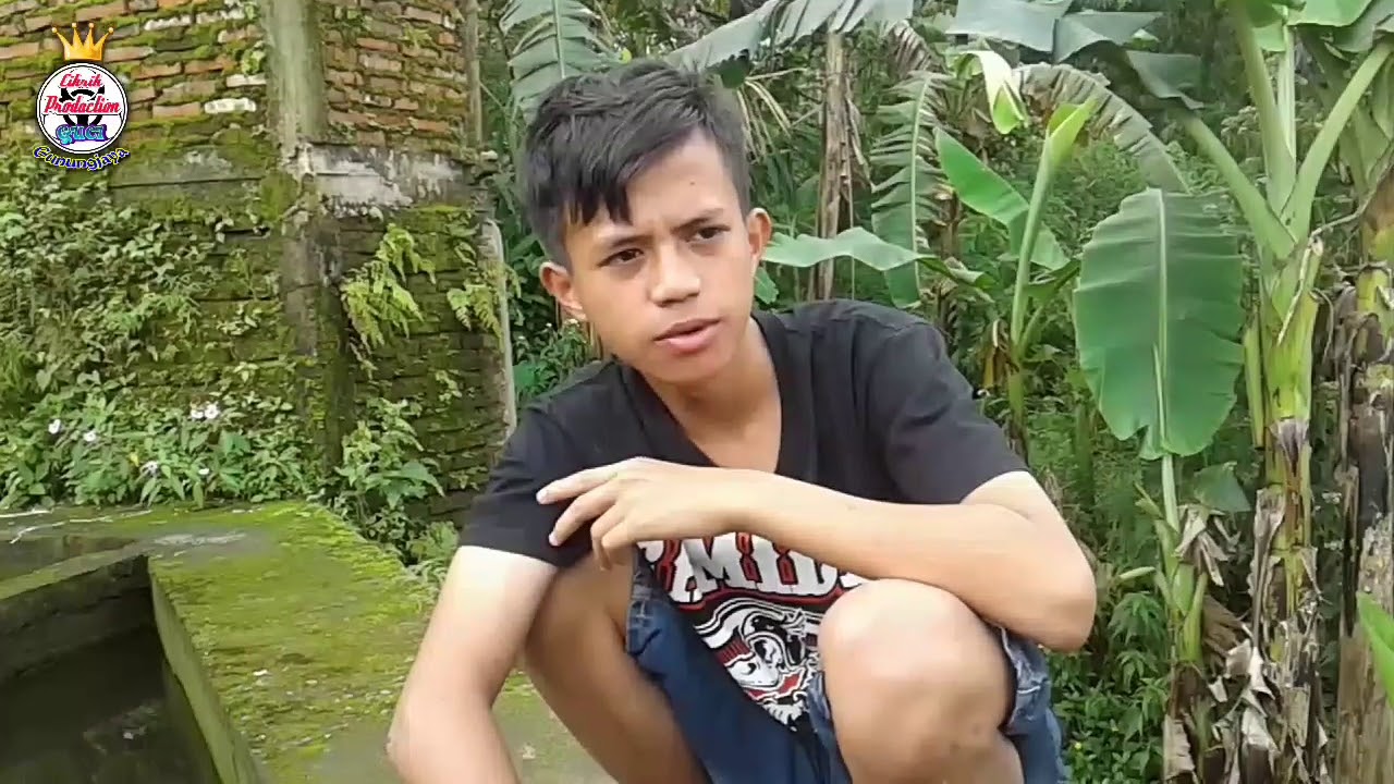 "Kaki yung" urip penuh tikungan - YouTube