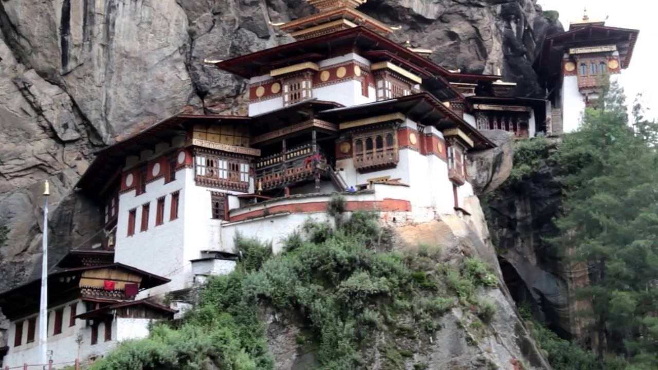 Trip to Bhutan: Scenic View of Taktsang Monastery or Tiger's Nest ...