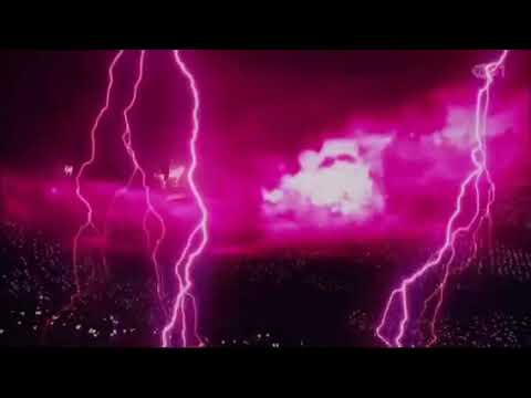 Blackpink konserinde olduğunu hayal et blinkler💗♥