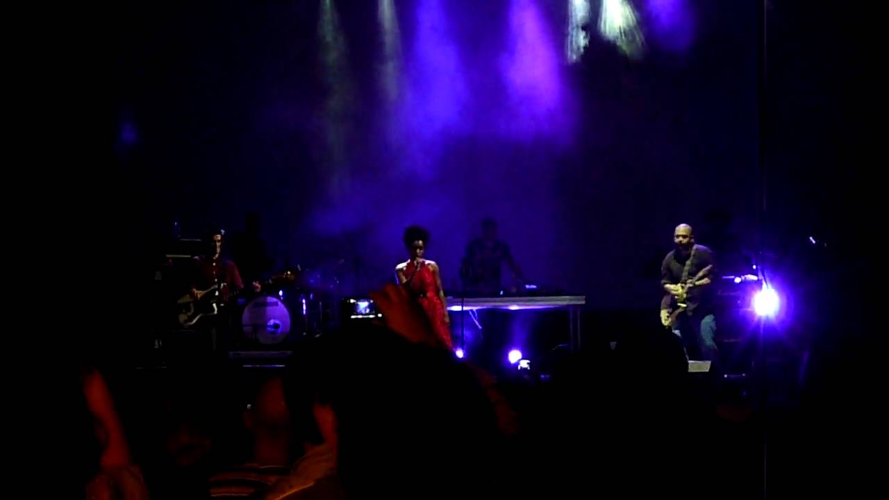 Morcheeba - Otherwise (Park Live Fest 2010) - YouTube