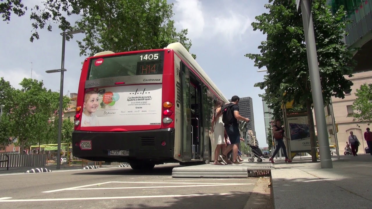 Raised Bus Boarding Platform - Barcelona, Spain - YouTube