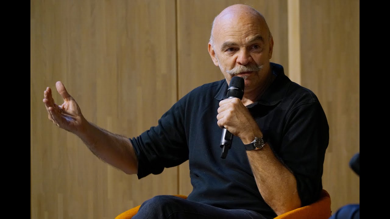 Rencontre littéraire avec Martín Caparrós - YouTube