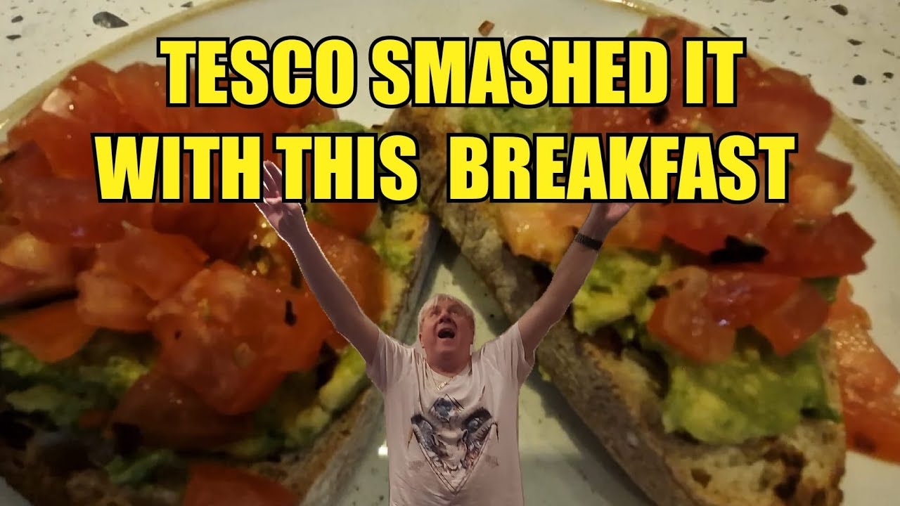 Tesco Cafe Smashed Avocado on Sour Dough Toast. I WAS VERY SURPRISED ...