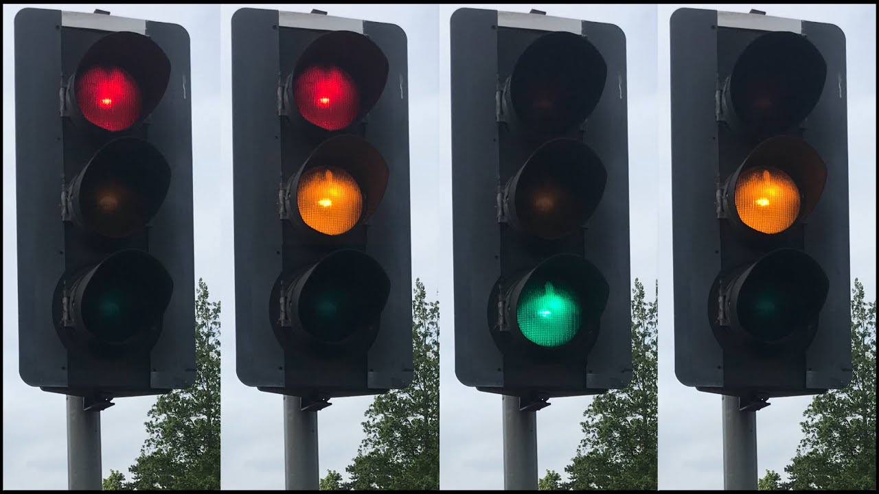 Chelmsford: Miami Roundabout, Page Signals, GEC Mellors & Siemens ...