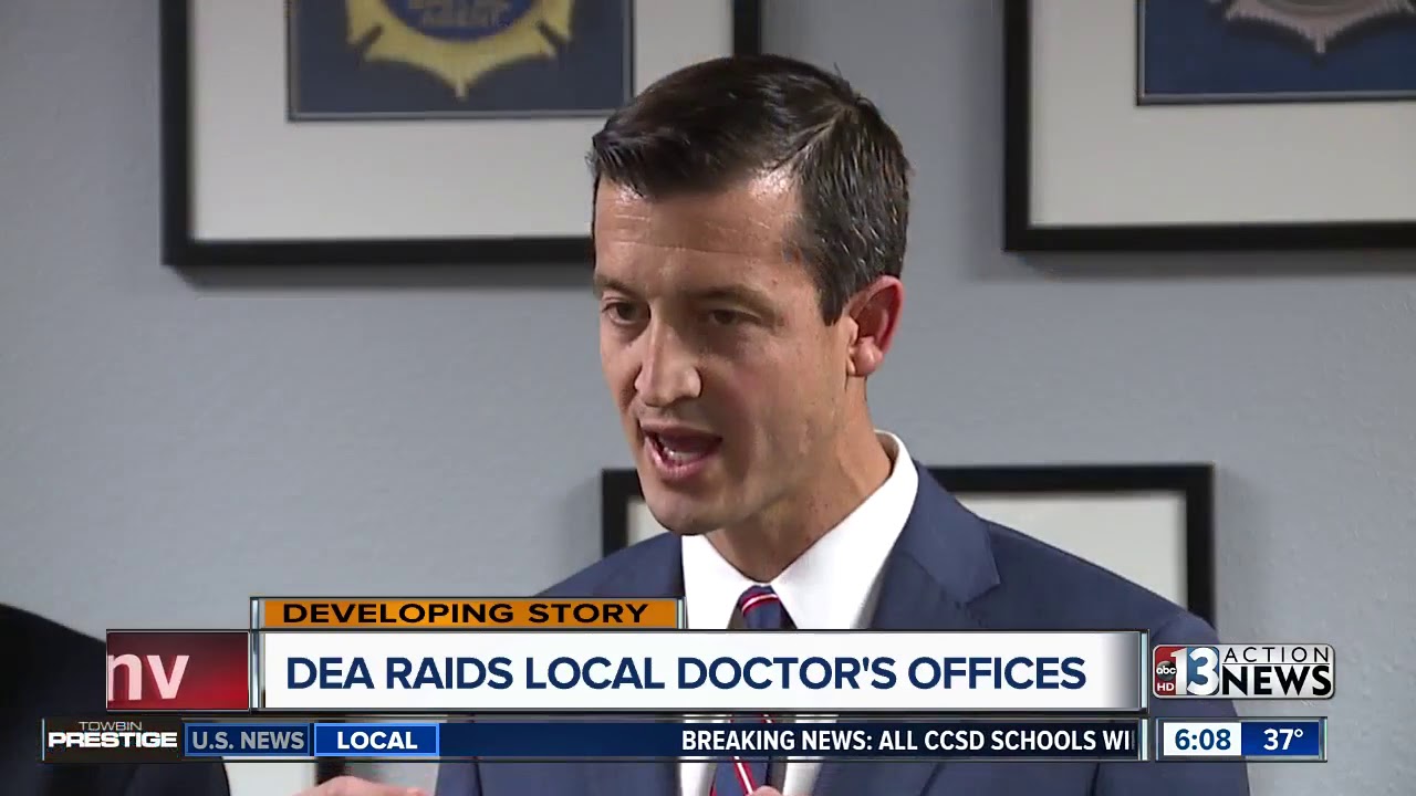 DEA agents raid local health clinic - YouTube