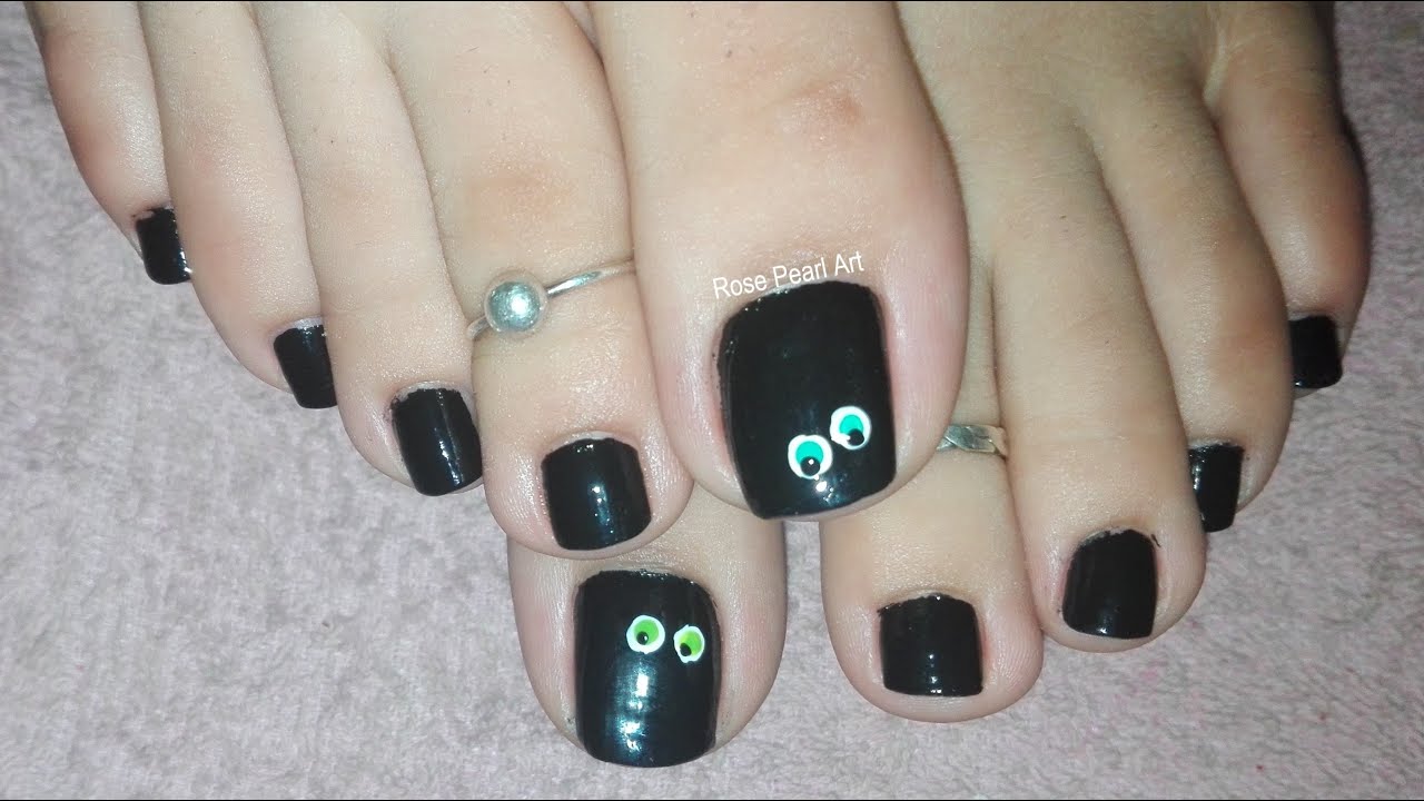 Spooky Eyes on Black Pedicure Nail Art- Halloween Toe Nail Art Tutorial ...