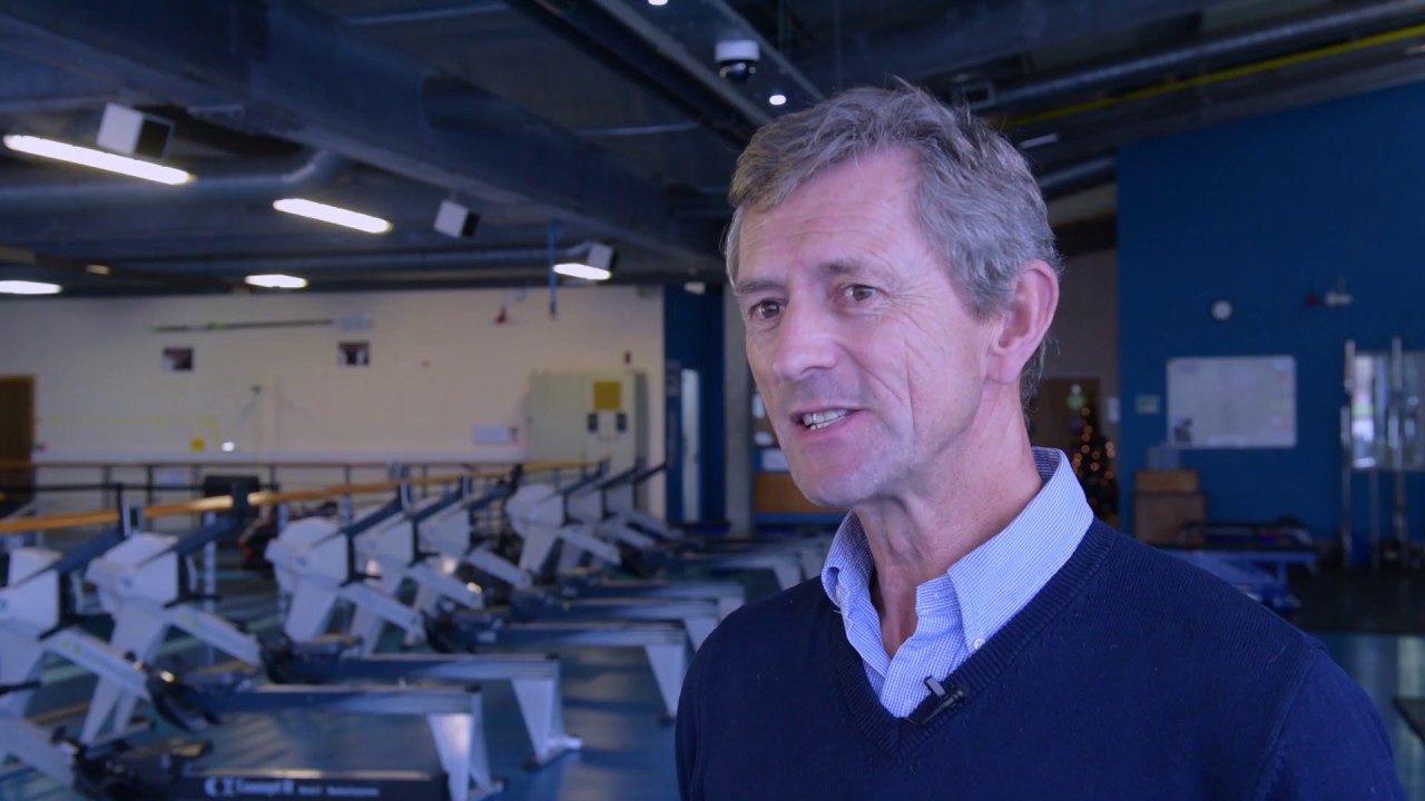 We ask Robin Williams MBE what makes a successful coach - YouTube