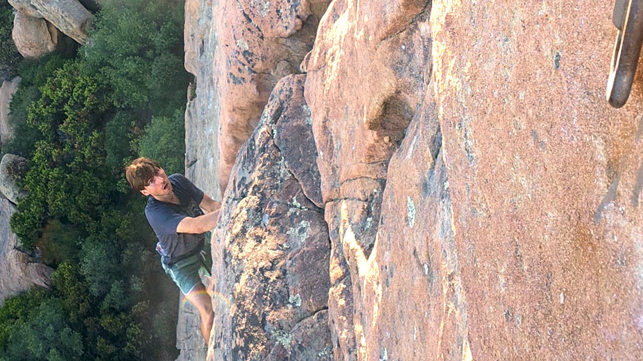 Easy Free Solo Climbing at Corpse Wall - YouTube