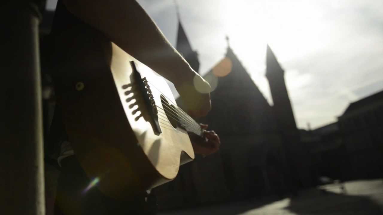 Marijn Moerman ft. Zweedse Maffia - "Krakerslied" - YouTube