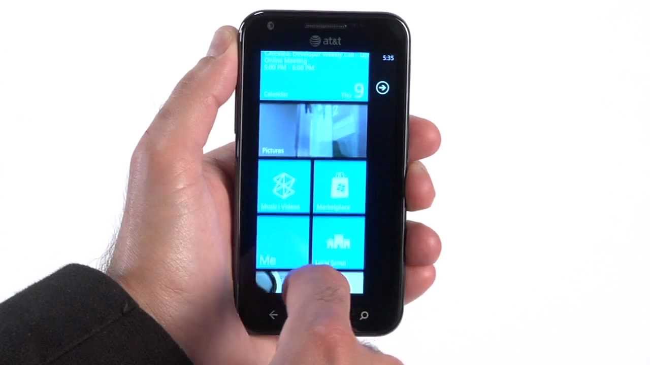 Enabling integrated experiences with your Windows Phone app - YouTube