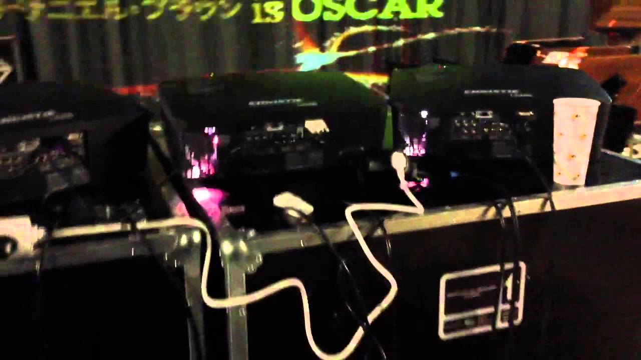 Stacking 3 Projectors with MadMapper MacBookPro Retina - YouTube