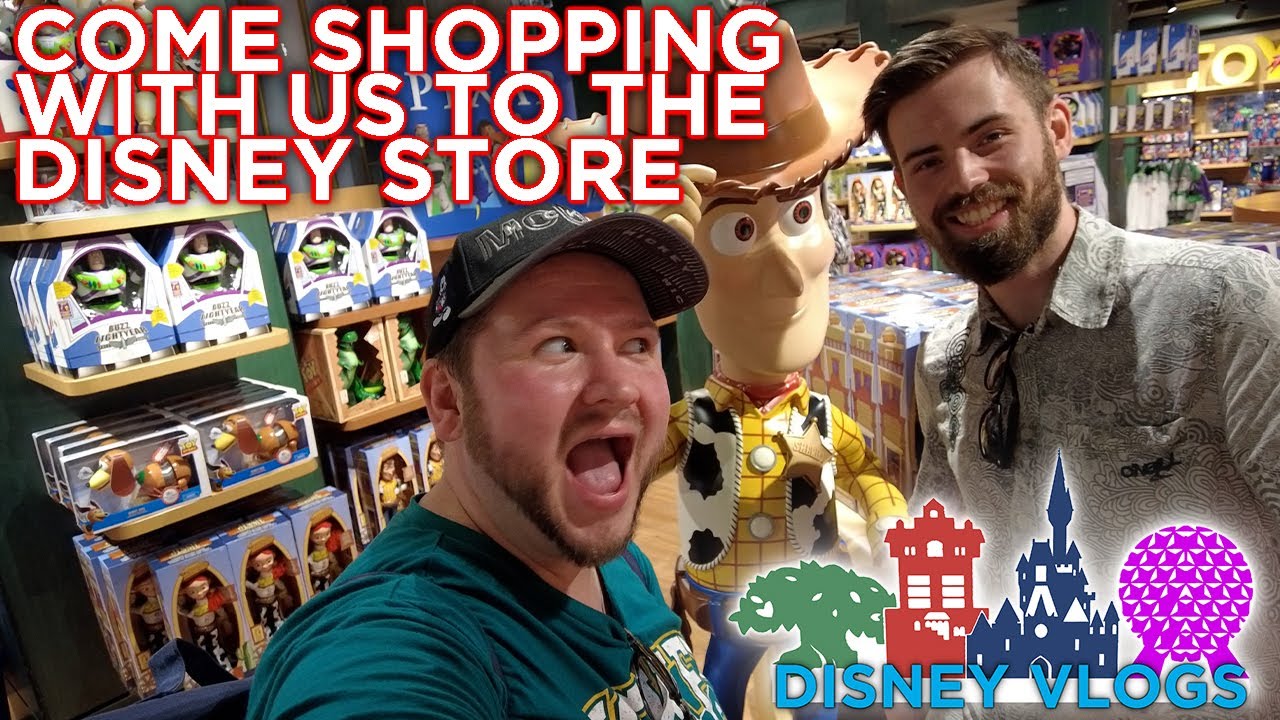 [VLOG] What's New in the Disney Store London │ Come shopping with us in ...