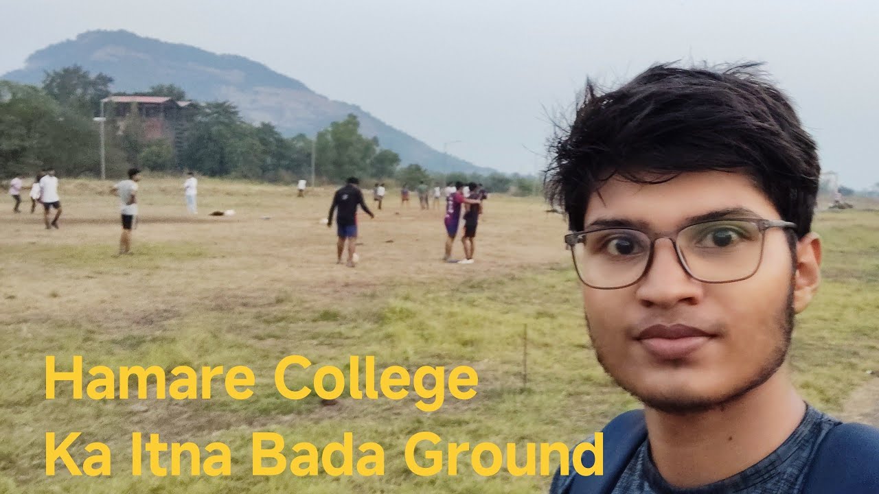 Hamare University Ka Itna Bada Playing Ground 😚 - YouTube