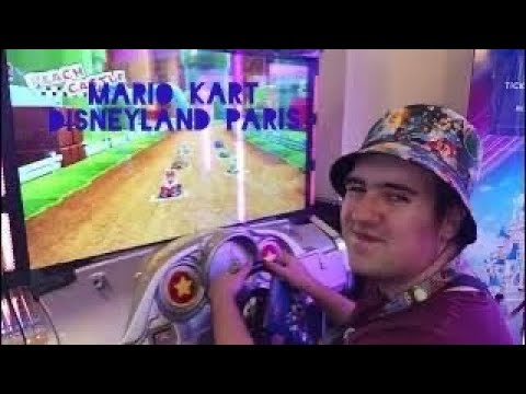 Mario kart arcade gp dx at Disneyland Paris hotel Val de France (Super ...
