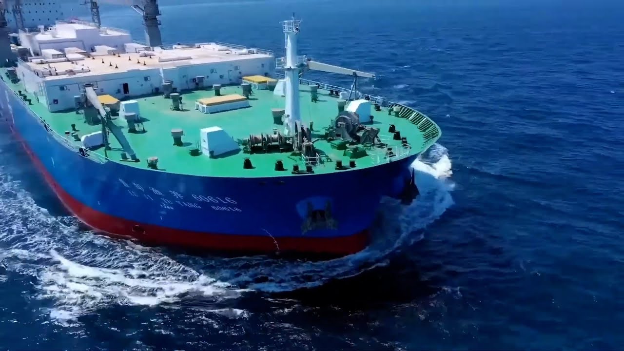 Inside The World's Largest Breeding Vessel - Producing 3,700 Tonnes Of ...