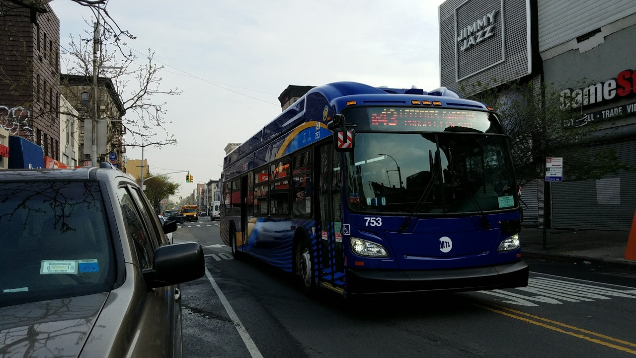 NYCT Bus: Brand New 2017 New Flyer XN40 753 on B43 @Graham Av & Cook St ...