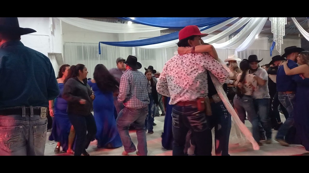 Baile en Robles Dgo 2021 - YouTube