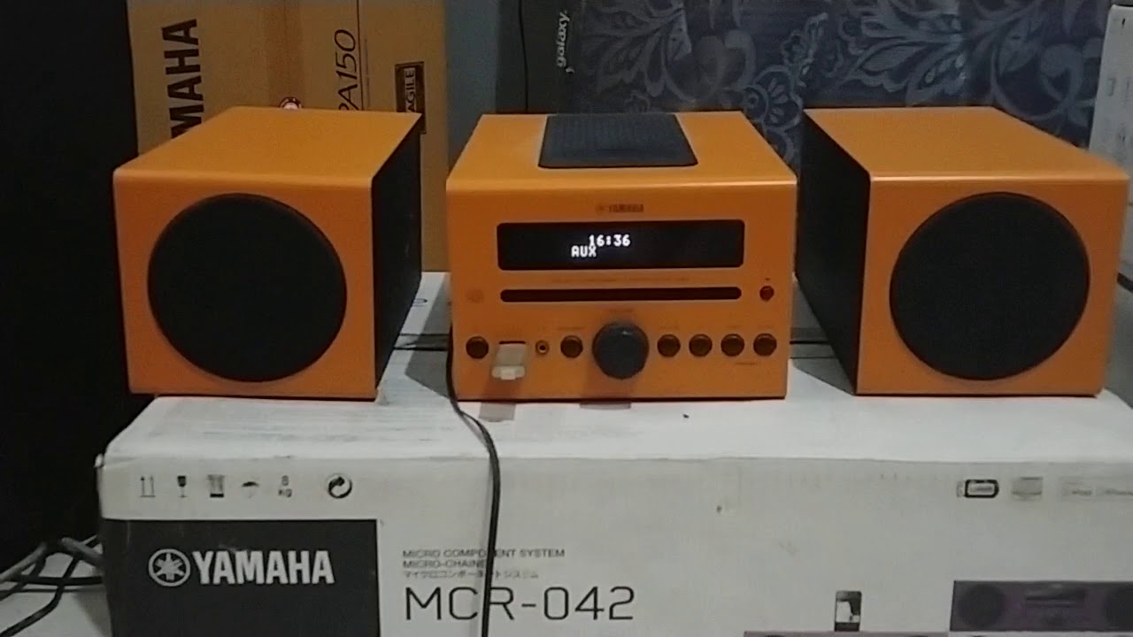 Yamaha MCR-042 MCR-B043 MicroMonster Stereo Test - YouTube