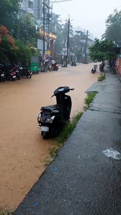 Heavy Rainfall In Guwahati ⛈️☔ Shortsfeed Shortsassam Monsoon Flood