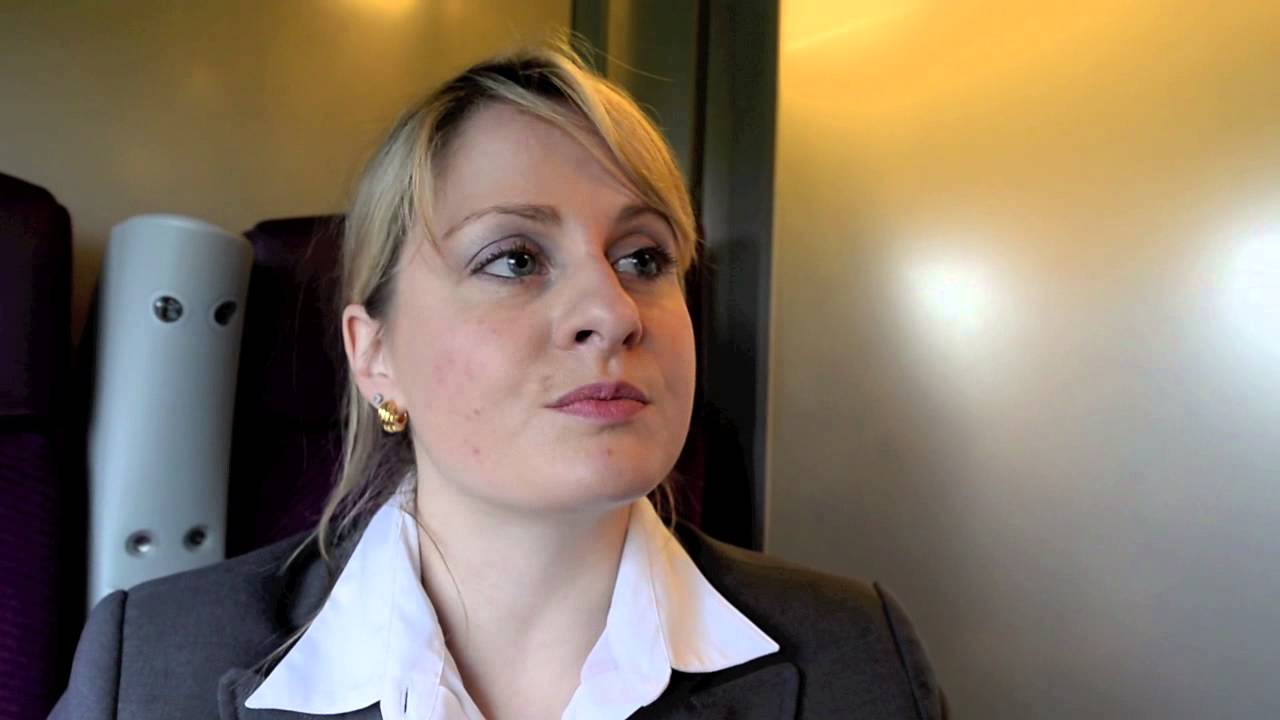 Contrôleur SNCF: découvrir un métier avec Jactiv.ouest-france.fr - YouTube