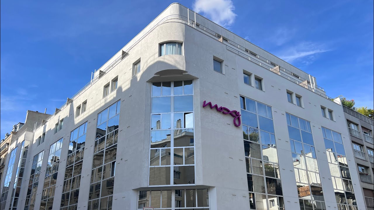 Moxy Paris Bastille by Marriott - One King Bed - Breakfast - Lounge ...