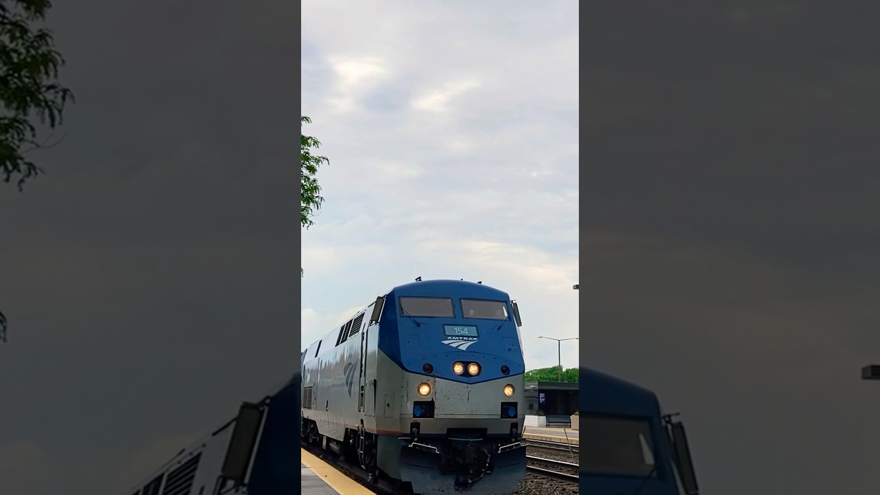 Amtrak 4 “Southwest Chief” Arrives @ Naperville, IL - YouTube