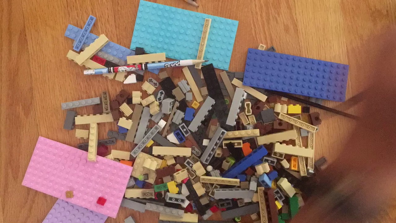 Timelapse: Disassembling my LEGO Pencil Box - YouTube