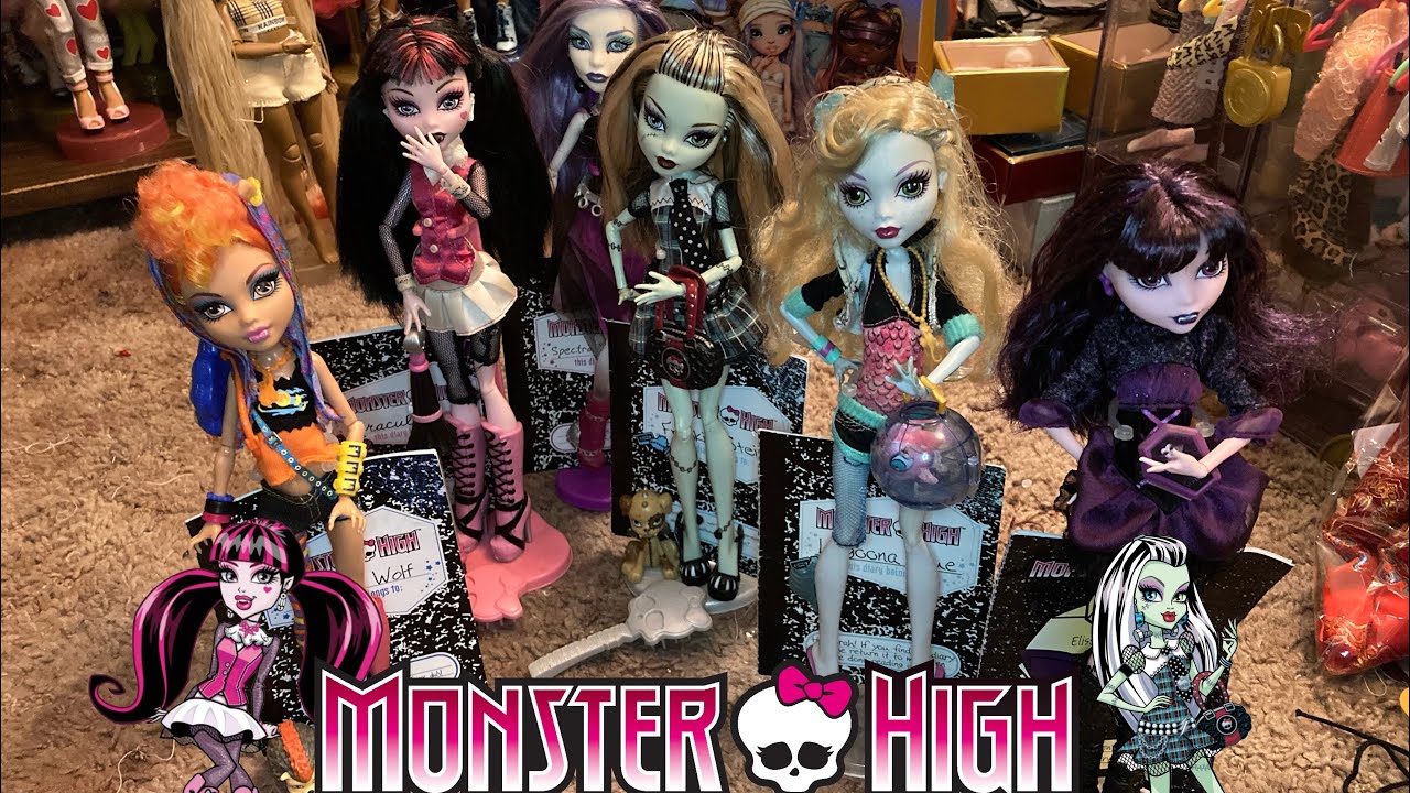 I FOUND FIRST WAVE MONSTER HIGH DOLLS FOR $20!!!😱 THIFT STORE HAUL ...