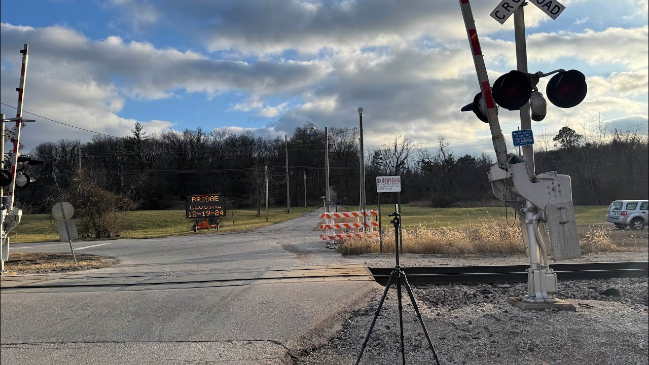 O Sullivan Rd railroad crossing tour, Allenton, Mo - YouTube