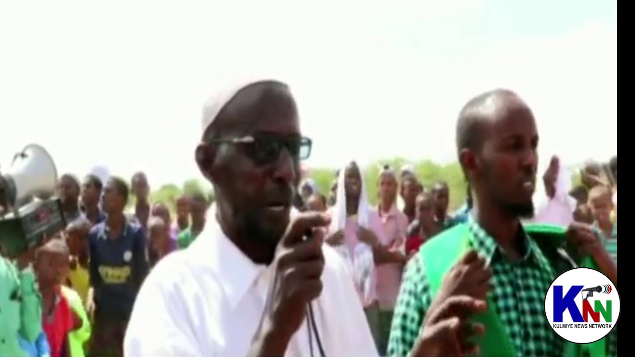 ROOBDOON KA DHACDAY MAGAALADA BUULO BURDE, - YouTube