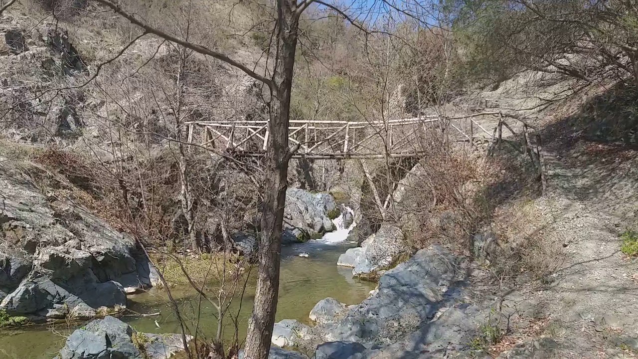 ΓΟΥΜΕΝΙΣΣΑ ΔΥΟ ΠΟΤΑΜΙΑ - YouTube