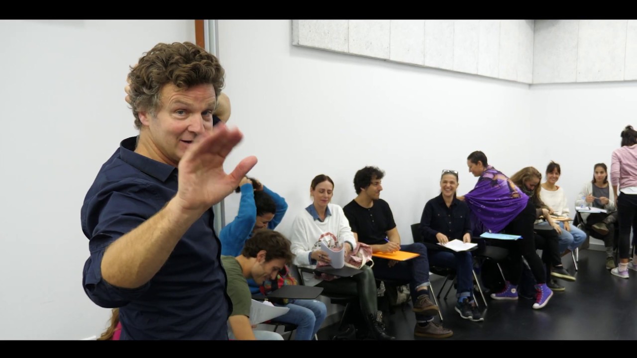 Clase magistral de Dugald Bruce Lockhart en el Centro Actúa de la ...
