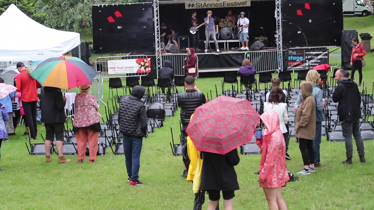 Slinky Puppets @ St annes Music Fest 27th July 2019 - YouTube