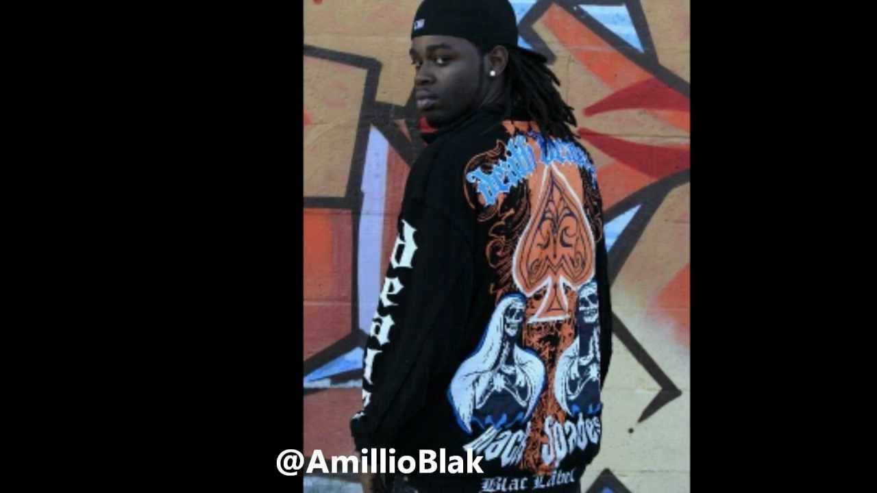 Amillio feat Holla Fame_Hotel Suite - YouTube