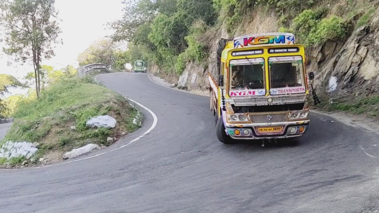 Ashok Leyland Lorry Turning Dhimbam Hairpin bend Driving Hills - YouTube