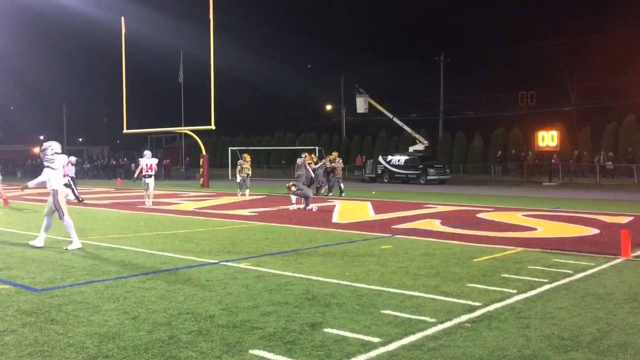 Sean Judge completes his 100-yard interception return for a touchdown ...