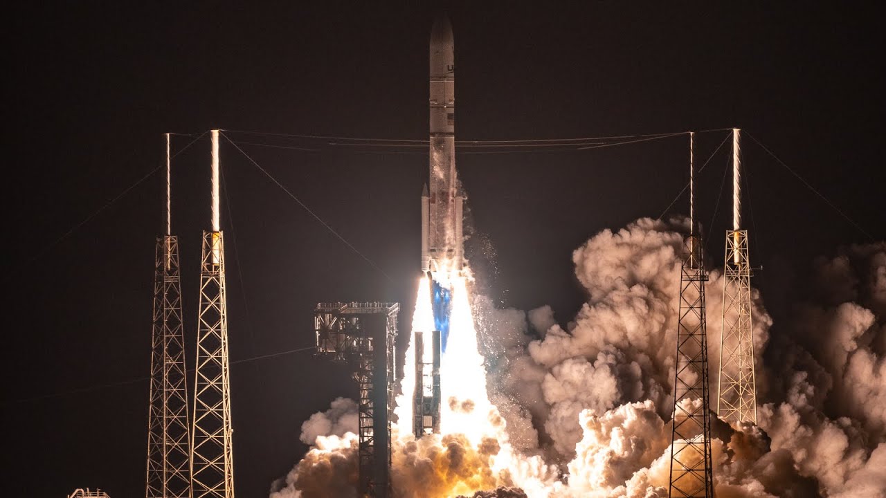 Liftoff of the first flight of Vulcan in super slo mo! - YouTube